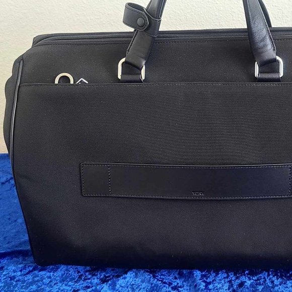 Tumi | Bags | Tumi Larkin Anderson Duffel | Poshmark